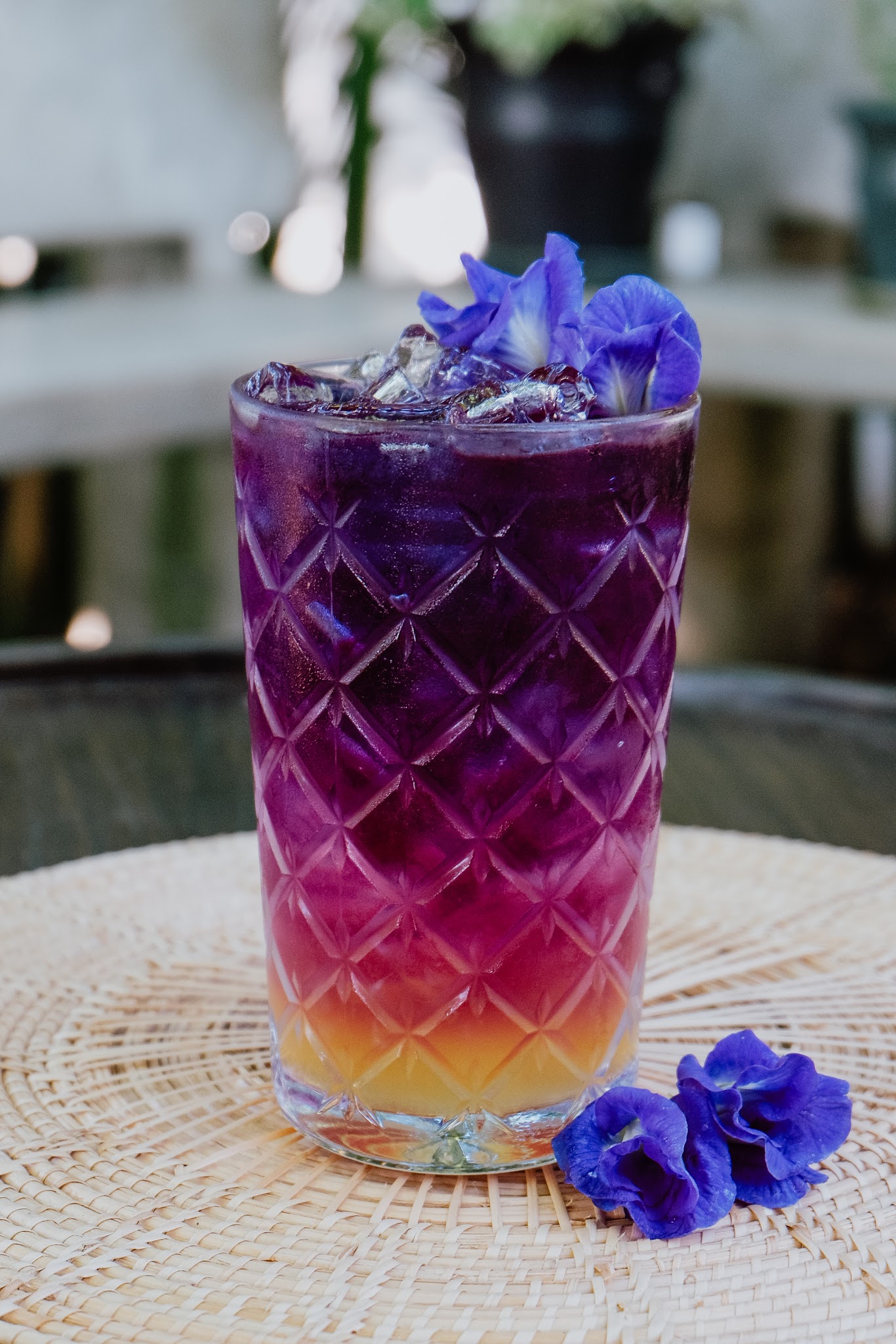 Ploen Ploen - Restaurant - Ploen Way